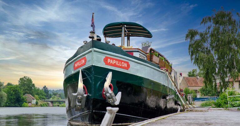 Le Papillon - Luxury River Barge | French Canal Boat Company